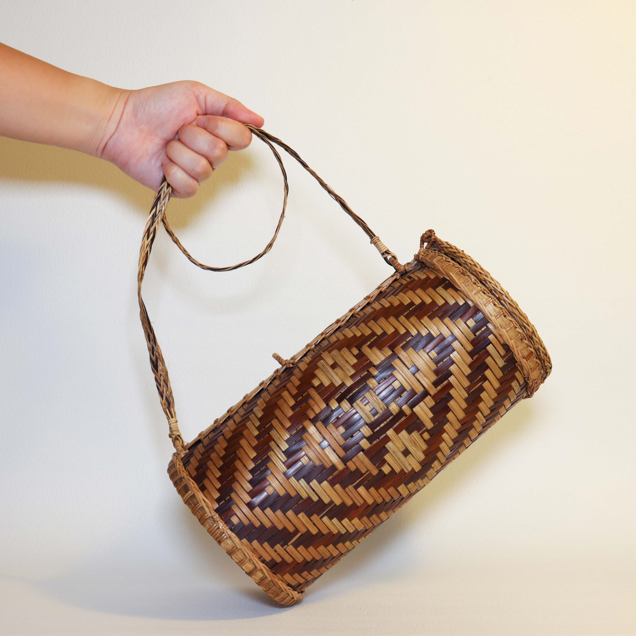 The Process of Weaving & Why Buying Orang Asli Crafts Matters - Gerimis Art